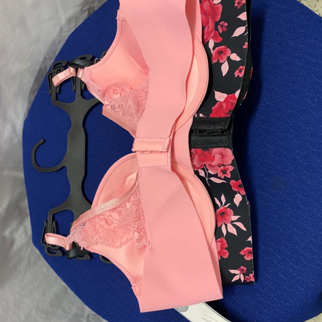Marilyn Monroe 2 super soft Bras Size 34C (s)