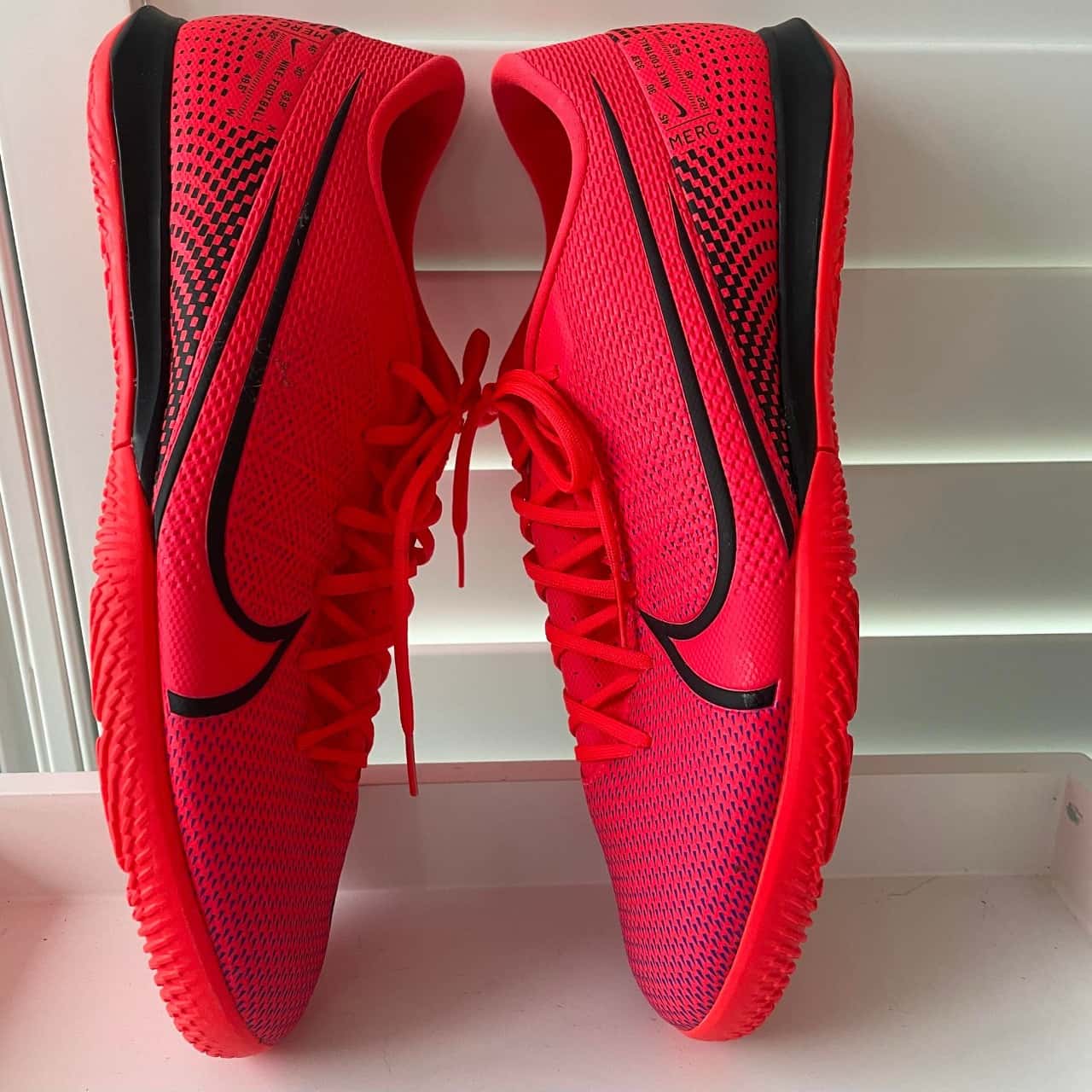 NIKE Mercury Mens Pink Sneaker (s)