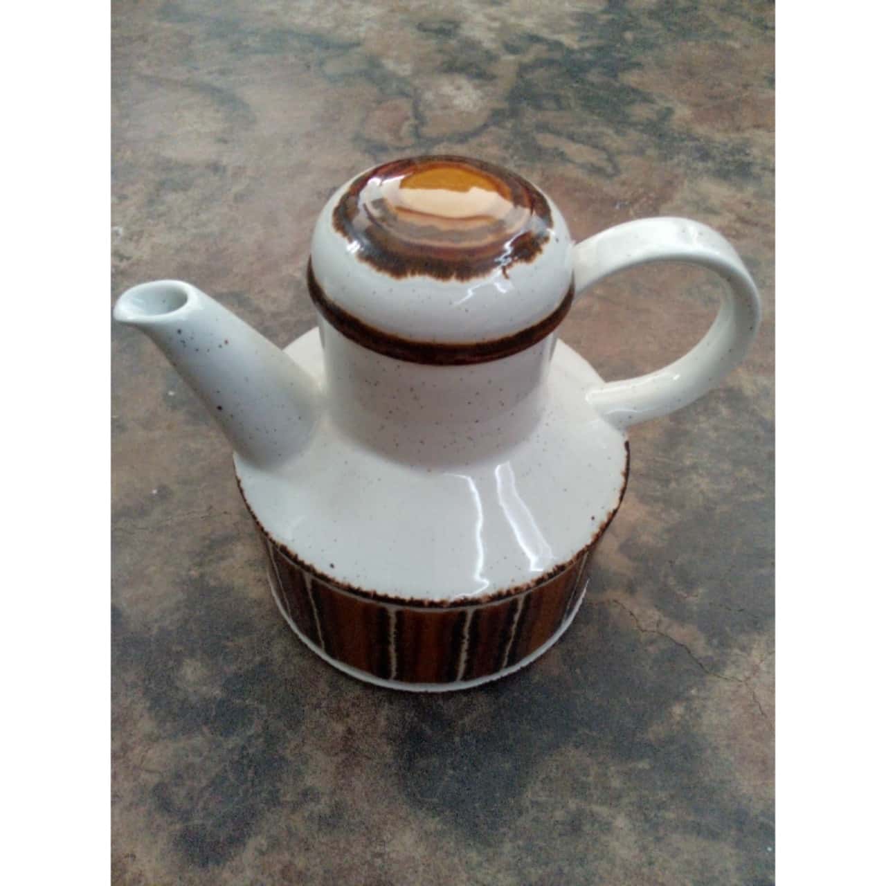 Vintage Midwinter England Teapot