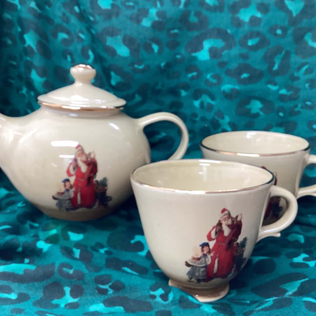 Robert Gordon Tea Pot and Cups(s) - Used As New | Salvos Stores