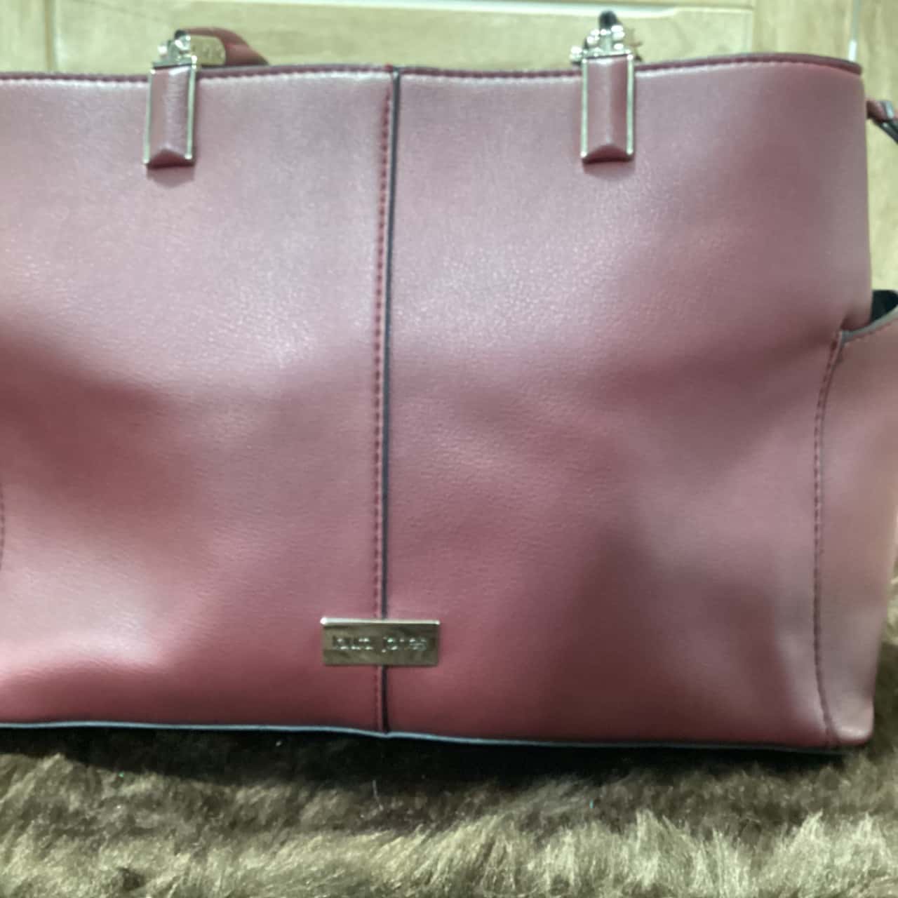 Laura Jones Womens Handbag Maroon