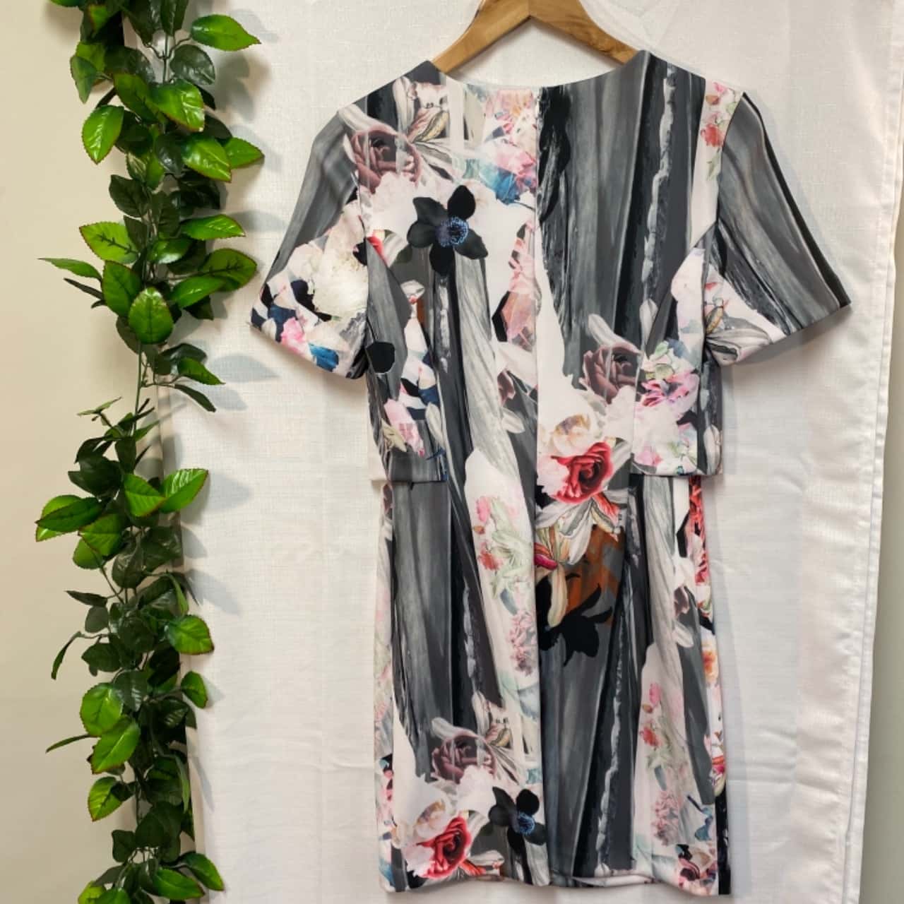 Tokito Dress Size 8