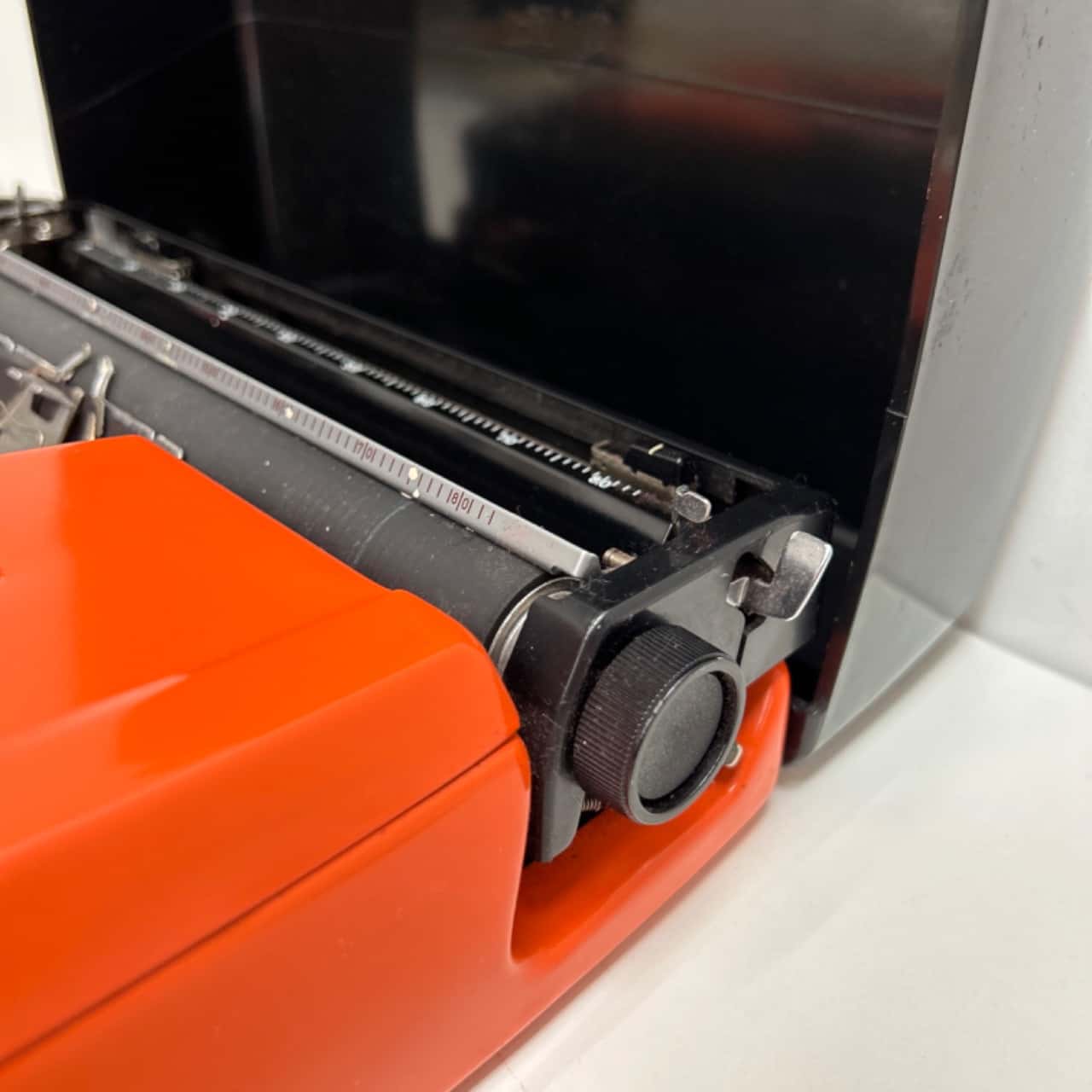 Vintage Brother 210C Portable Type Writer (s)