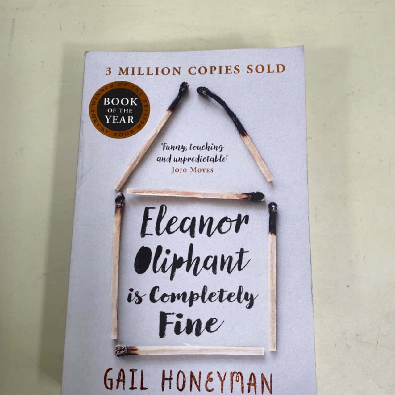 Eleanor Oliphant is completely fine (s)