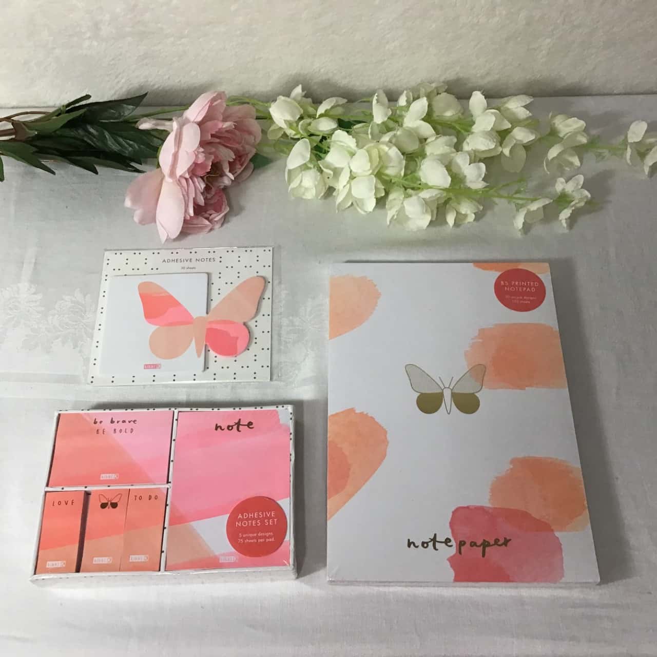 Kikki.K Adhesive Notes and B5 Printed Notepad (new)(s)