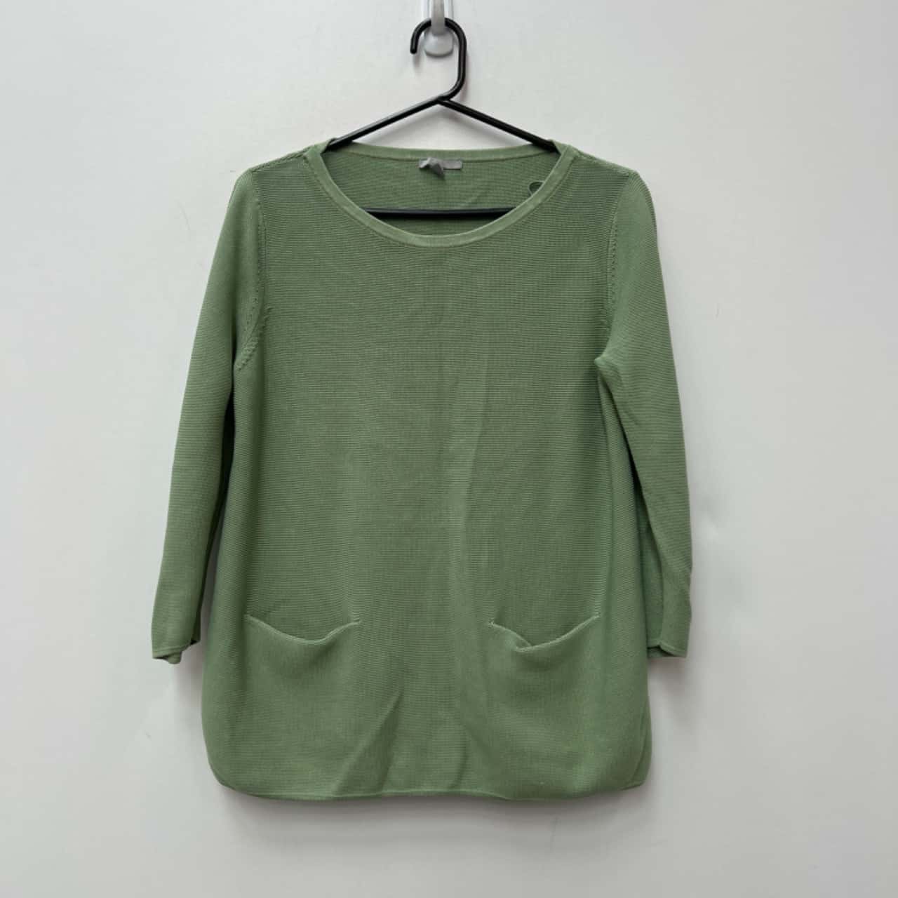 COS Size M Cotton knitted Top