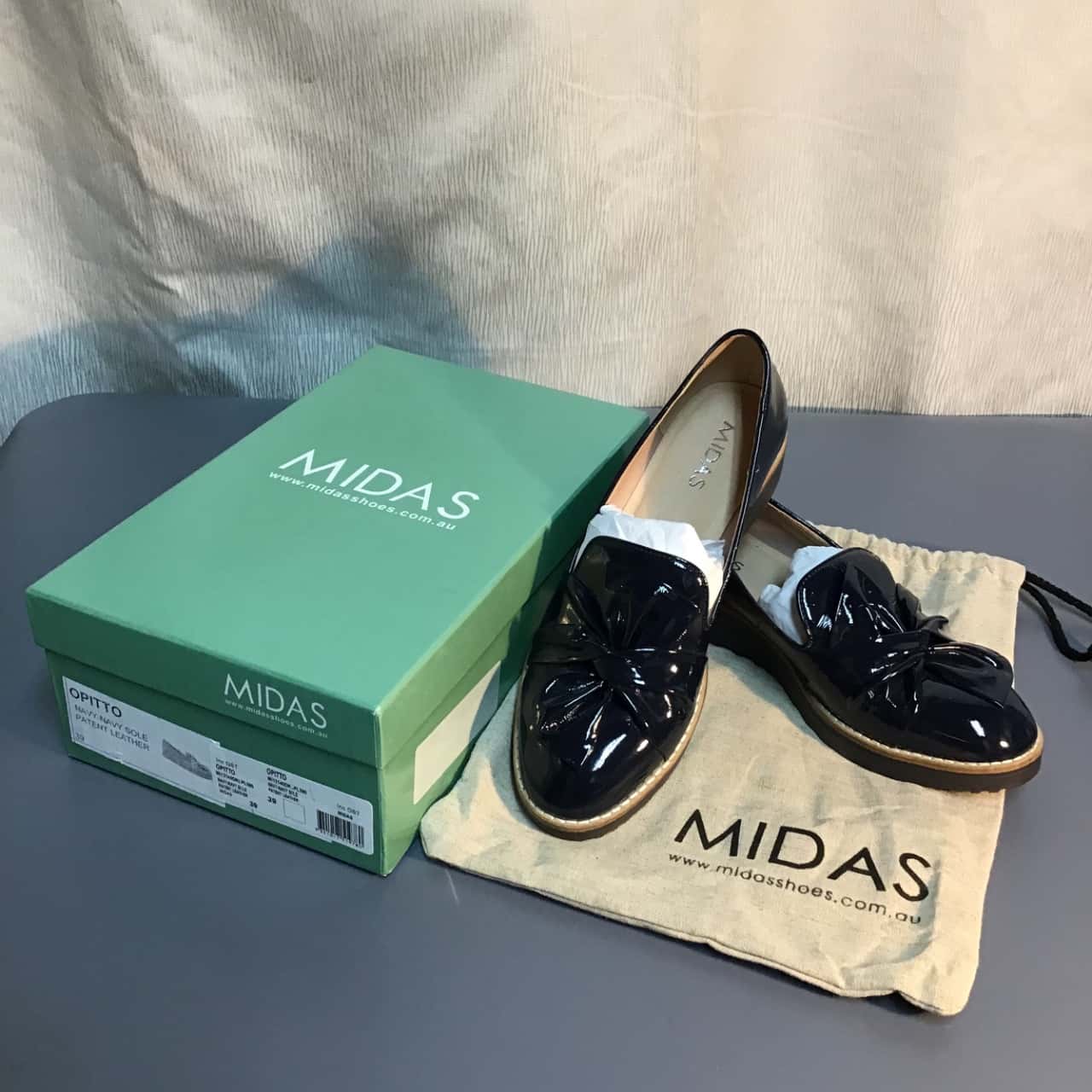 Opitto Midas Size 39 Black Patent Leather shoes(s)