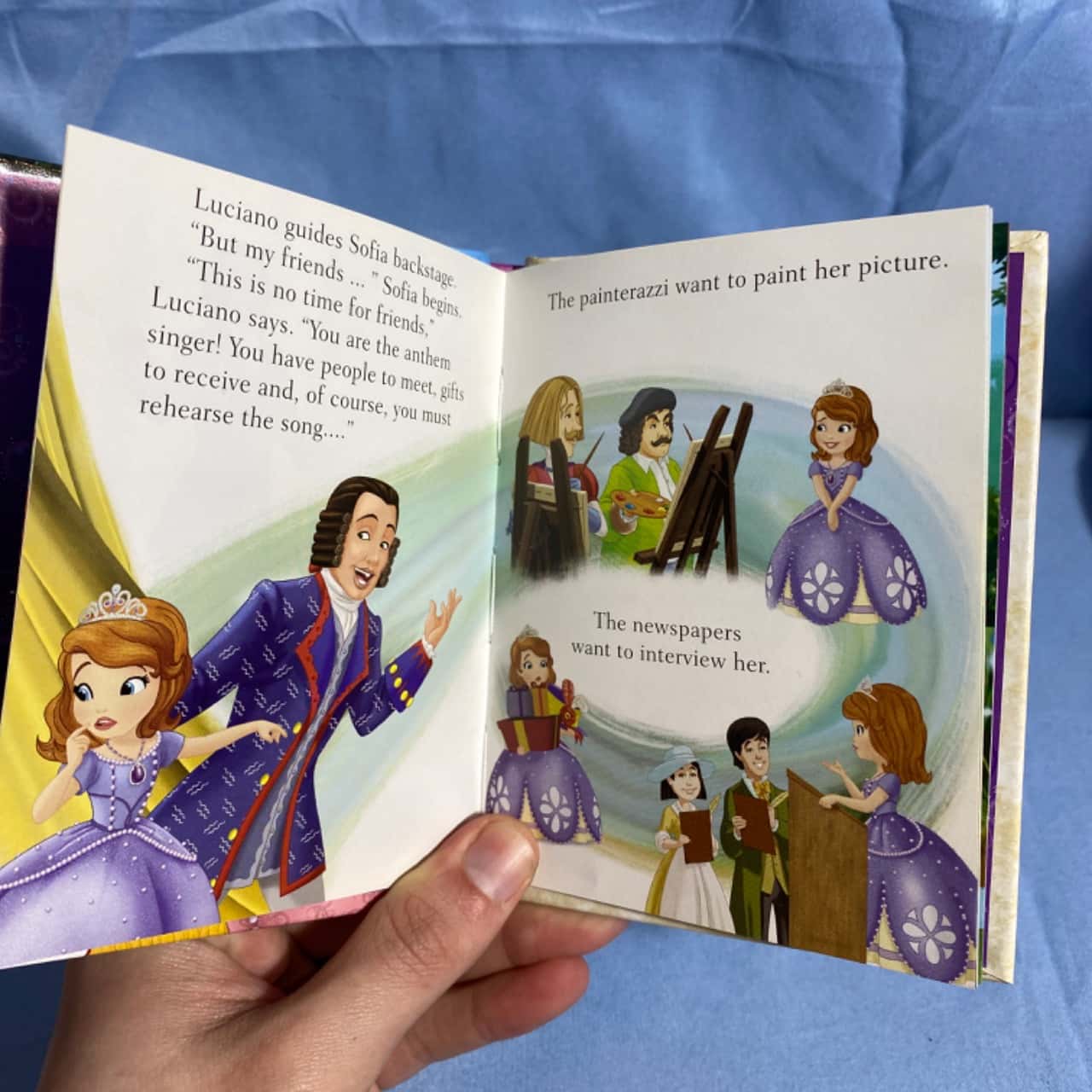 Disney Junior Sofia the First Sweet Dreams Carousel Library