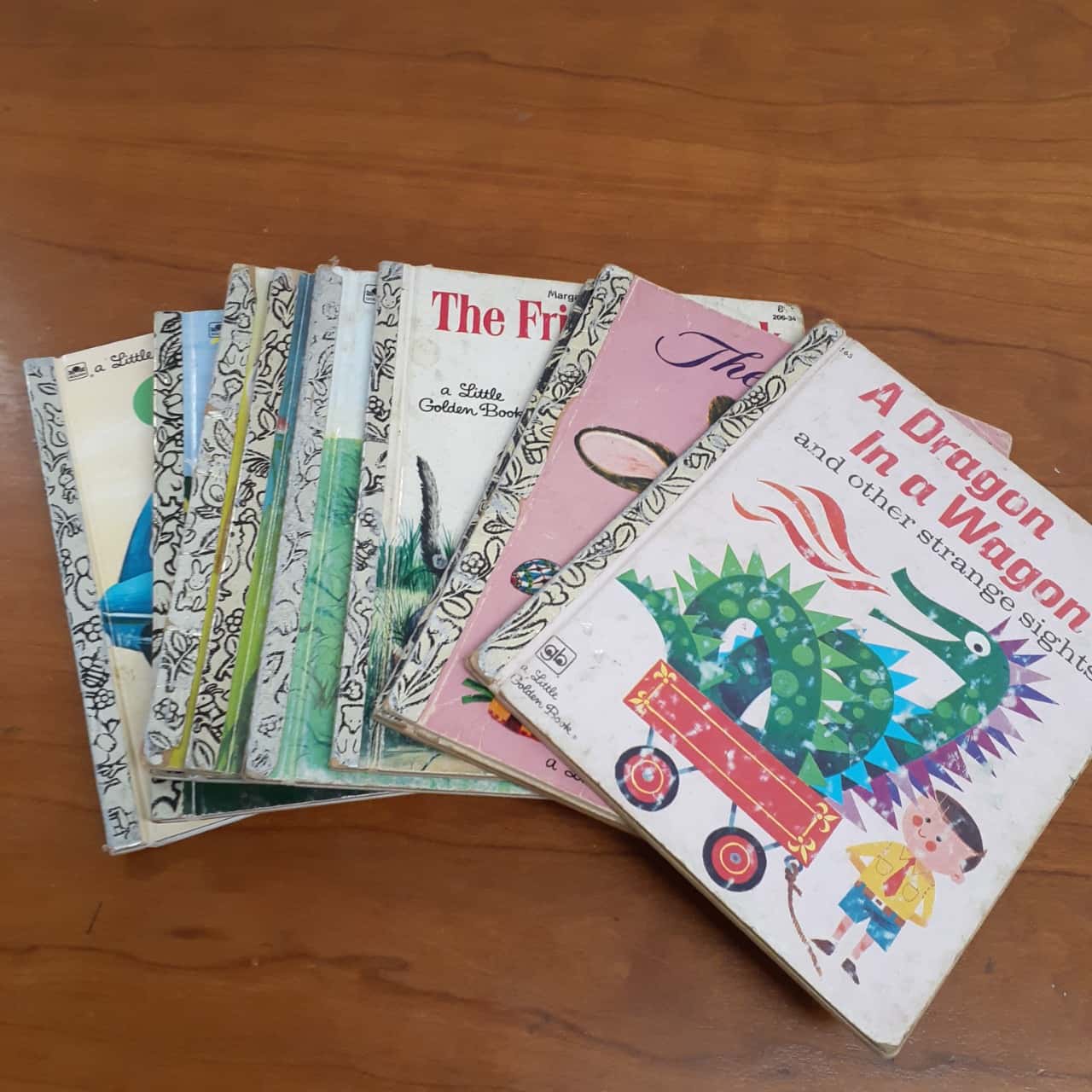 Bulk Lot x10 Vintage Golden Books 1963-1970 (s)