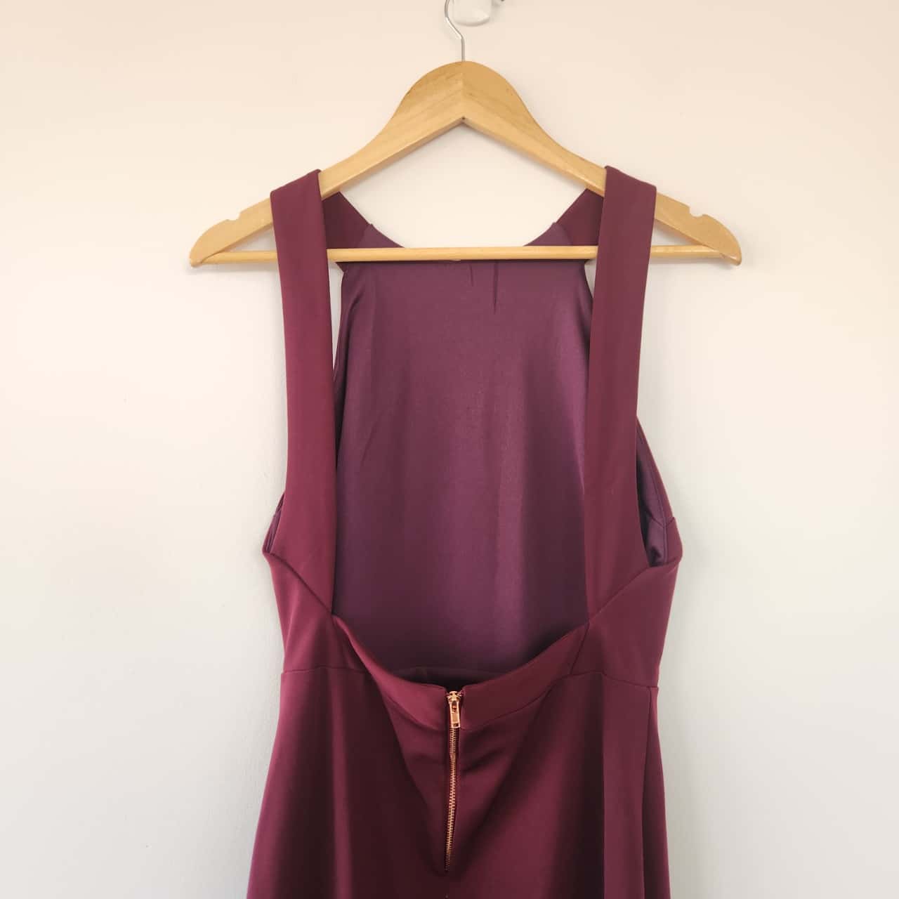 Pasduchas Maroon Backless Halter Neck Midi Dress Size 12 / L