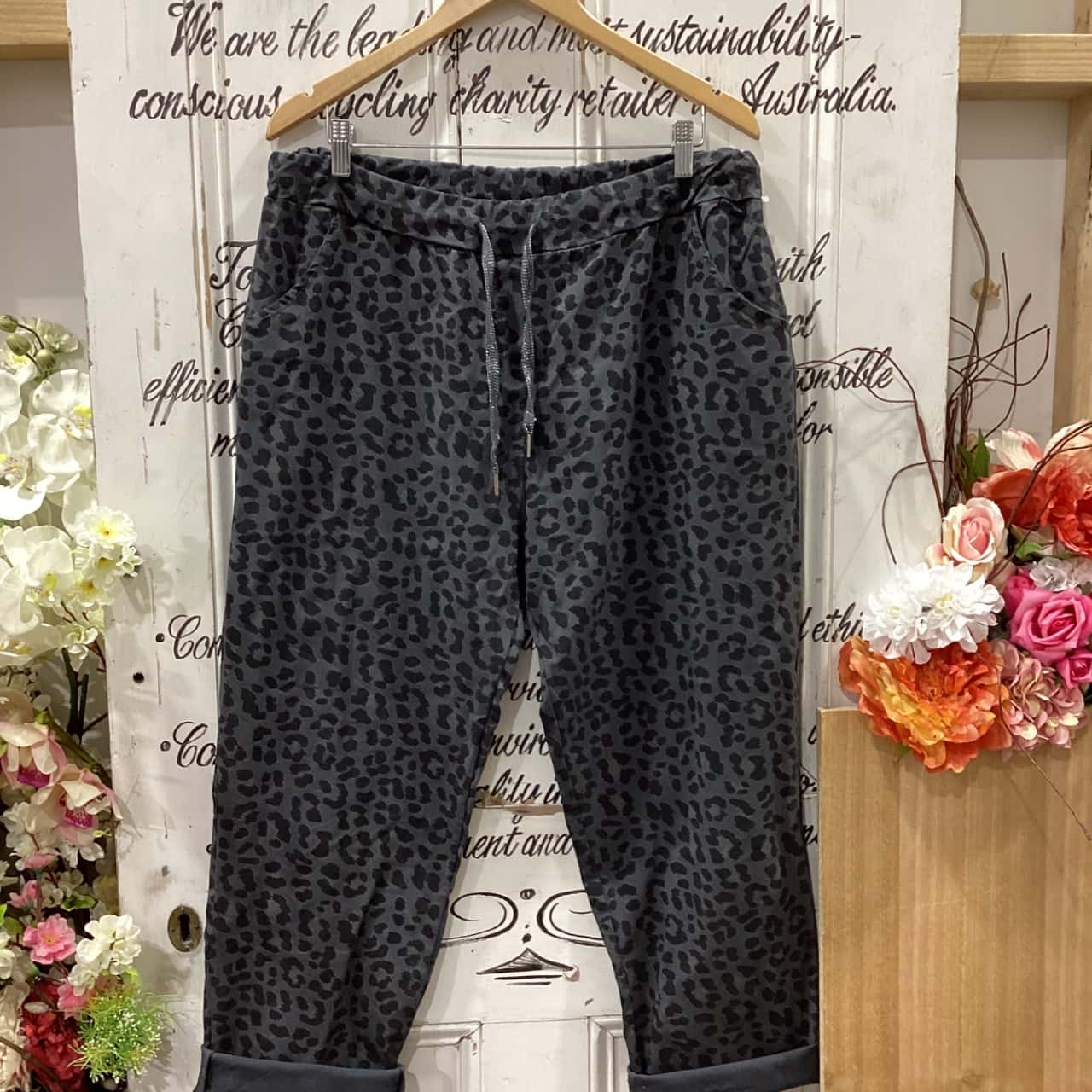 SALE ITEM! LUXURY BRAND! BOTTEGA MODA BRAND! MADE IN ITALY! LUXURIOUS ...