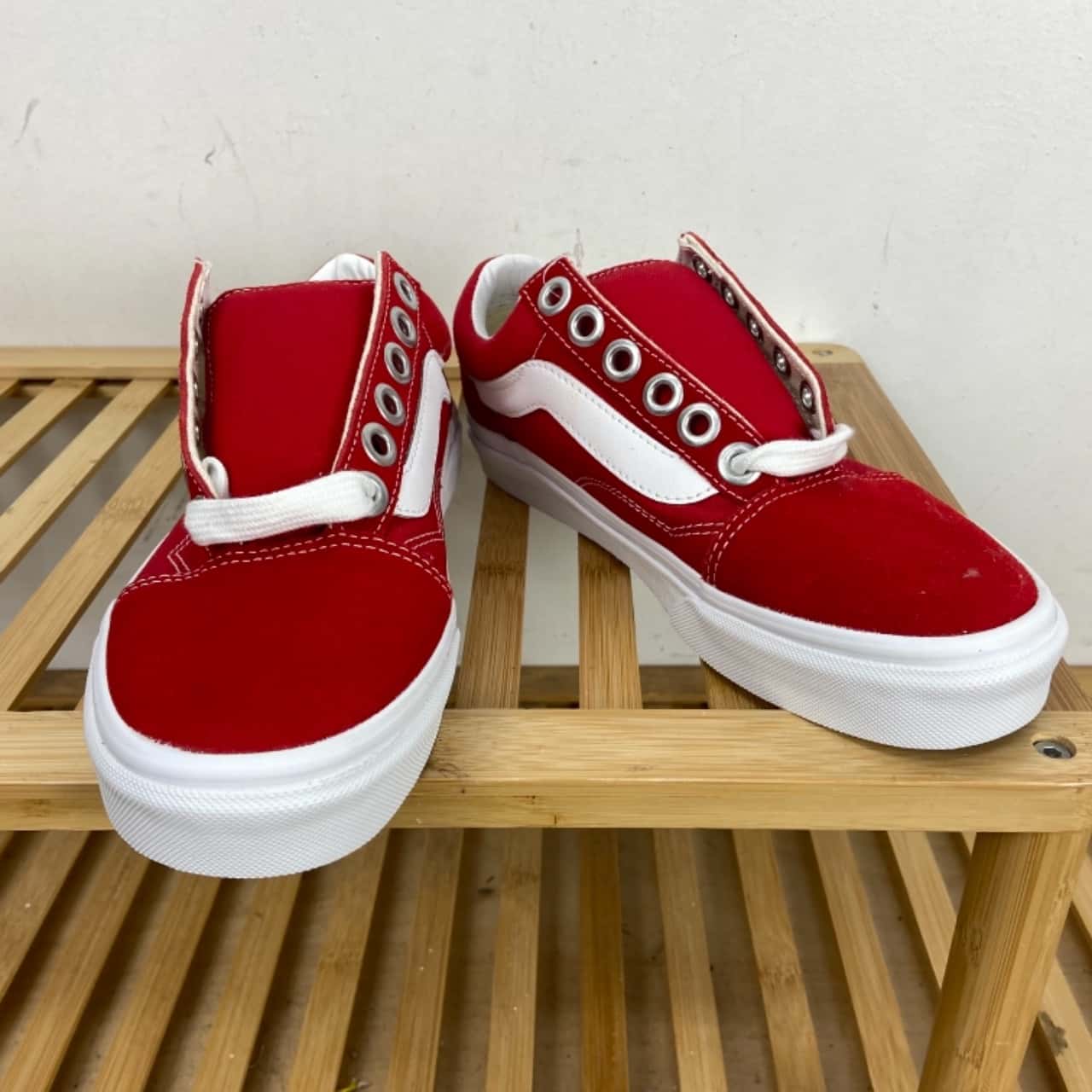 Vans Old Skool Skate Shoes Red Womens Size 8.5 (s)