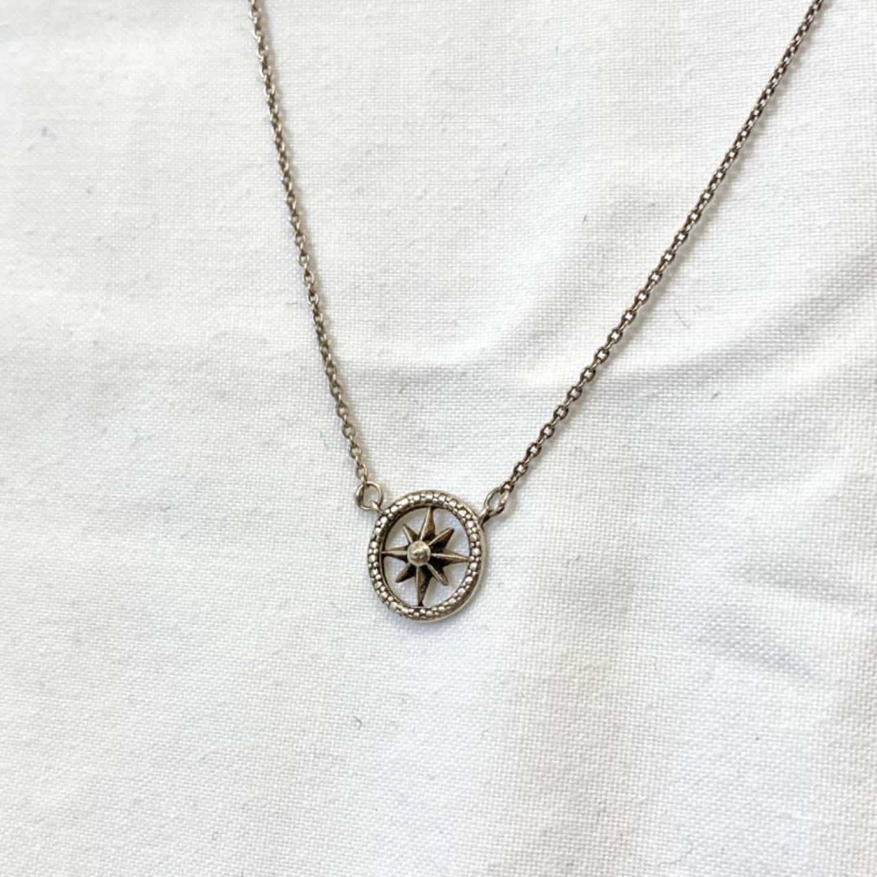 925 Sterling Silver Compass Star Necklace (s)
