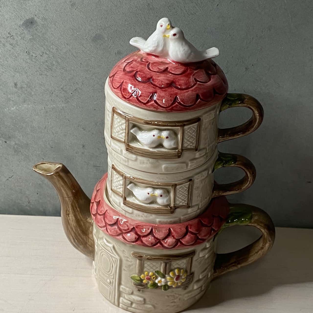 KK Stacking Ceramic Teapot + Cup Set (s)