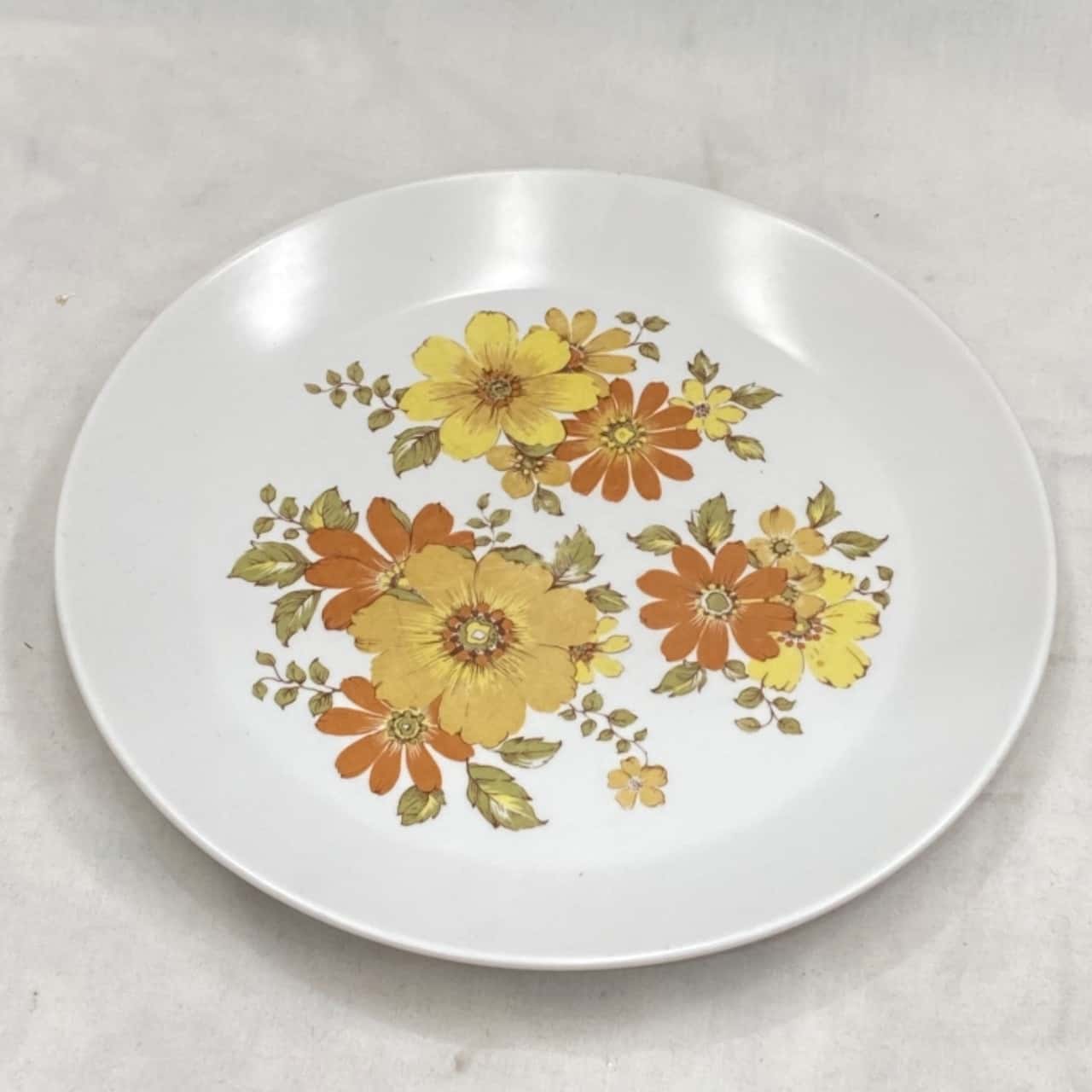 PROGRESSION CHINA 26cm Dinner Plates Set of 4 Orange Floral Japan Made ...