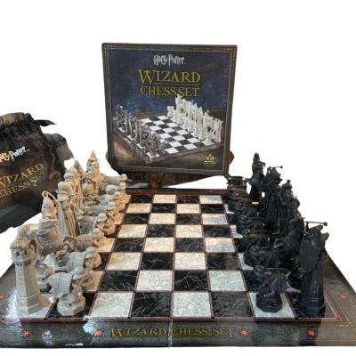 Harry Potter Wizard Chess Set