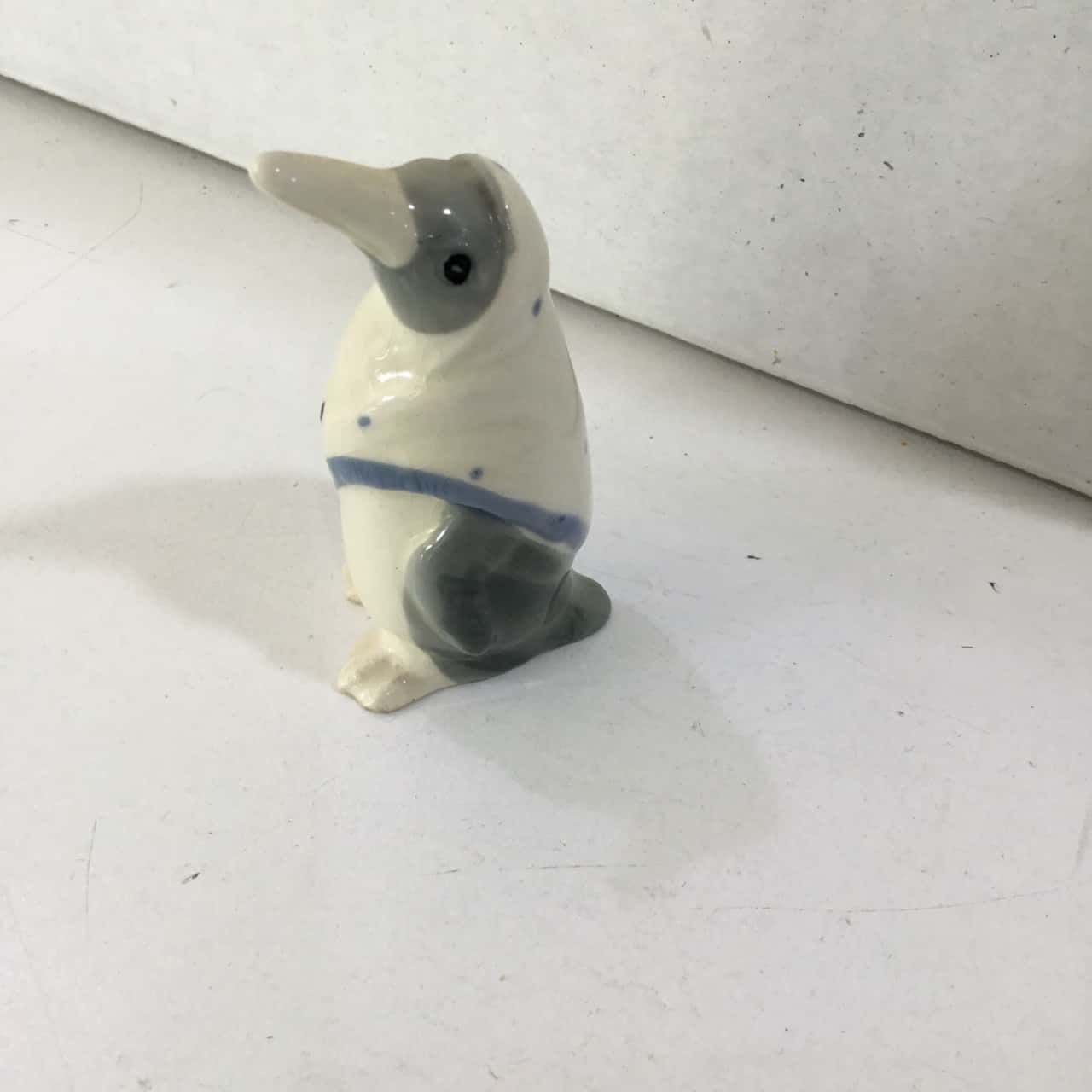Vintage Rare Wade Pottery Penguin family Figurines (s)