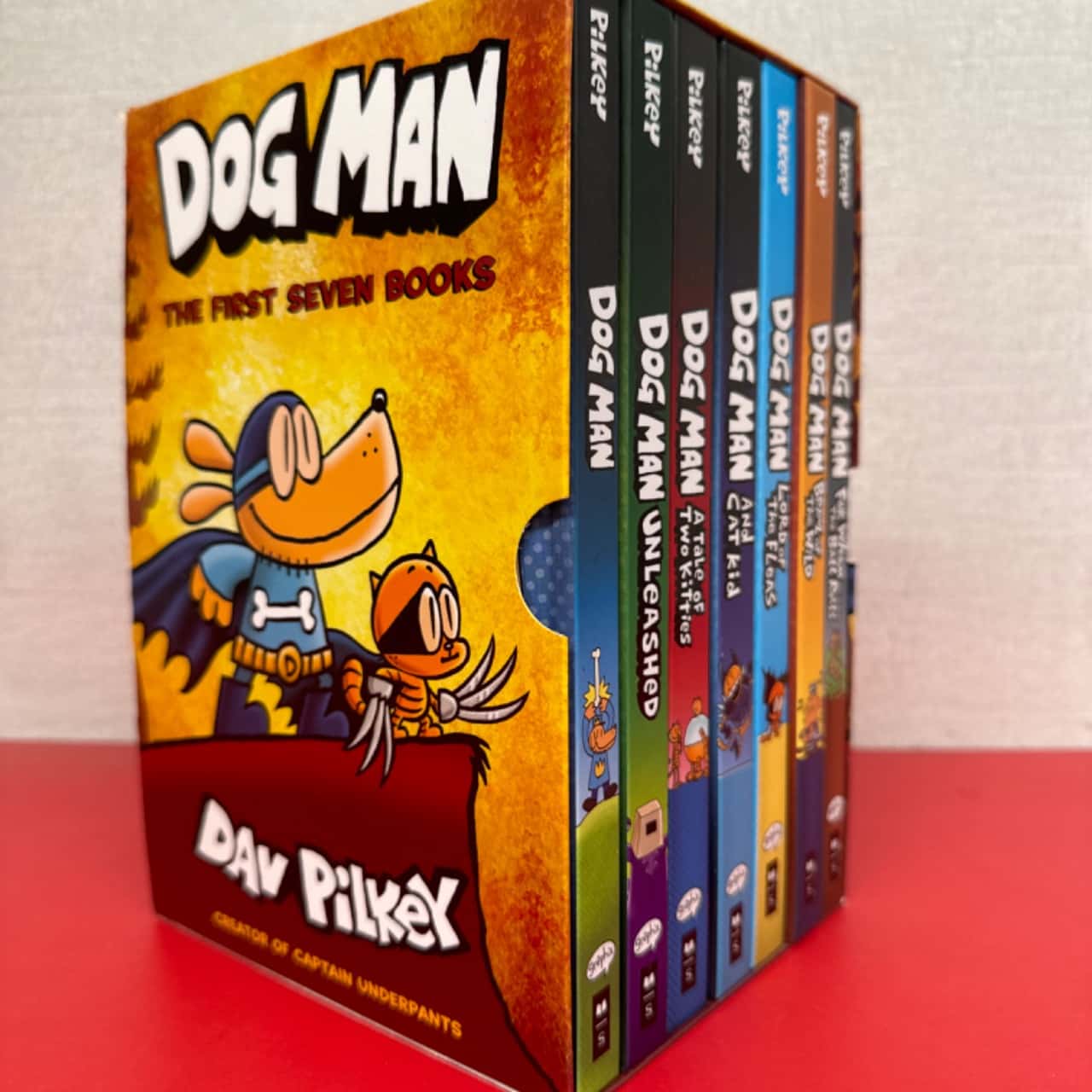 Dog Man by Dav Pilkey (English) Hardcover Book (s)