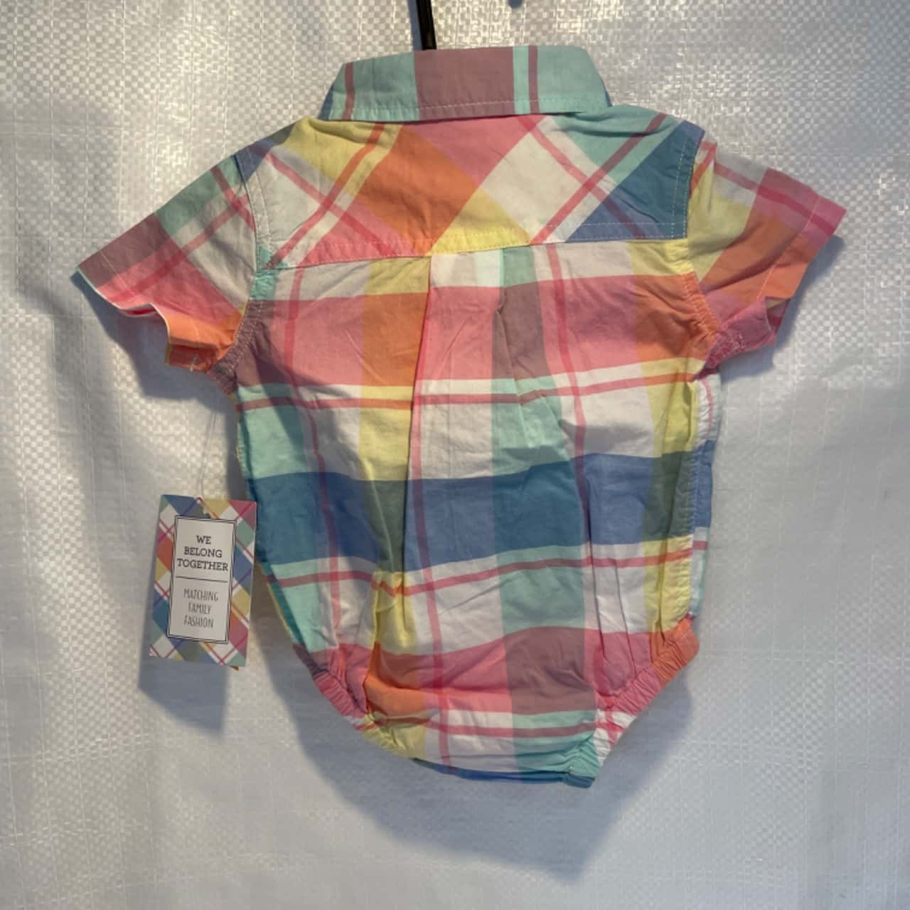 Tommy Bahama Baby Size 000 3 piece outfit (s)
