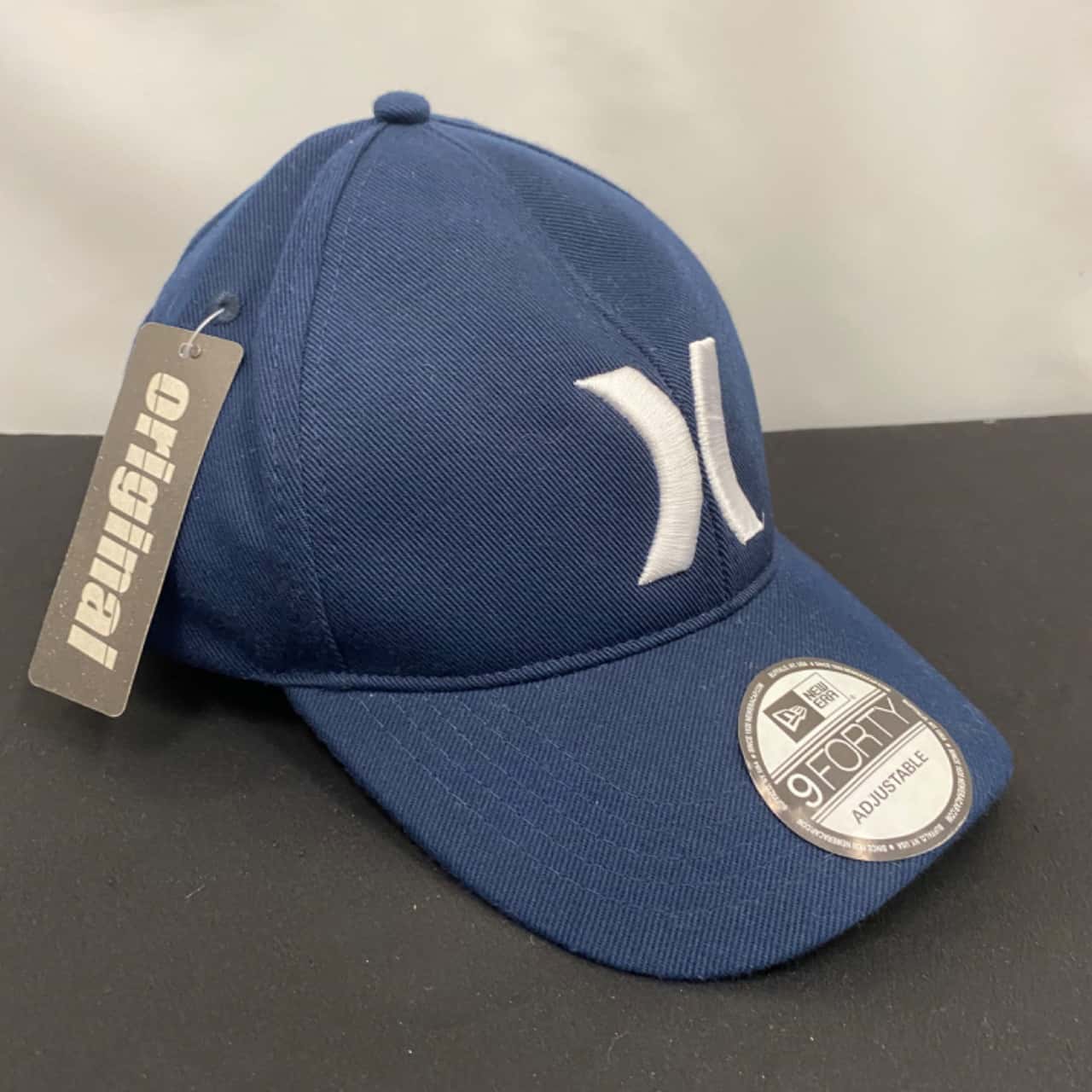 New Era Unisex Cap Adjustable Navy Blue BNWT