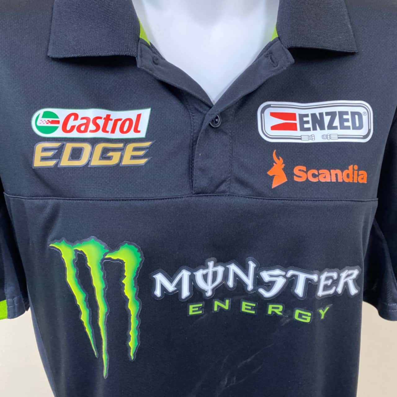 V8 Supercars 2019 Mens Polo Shirt Size M Black