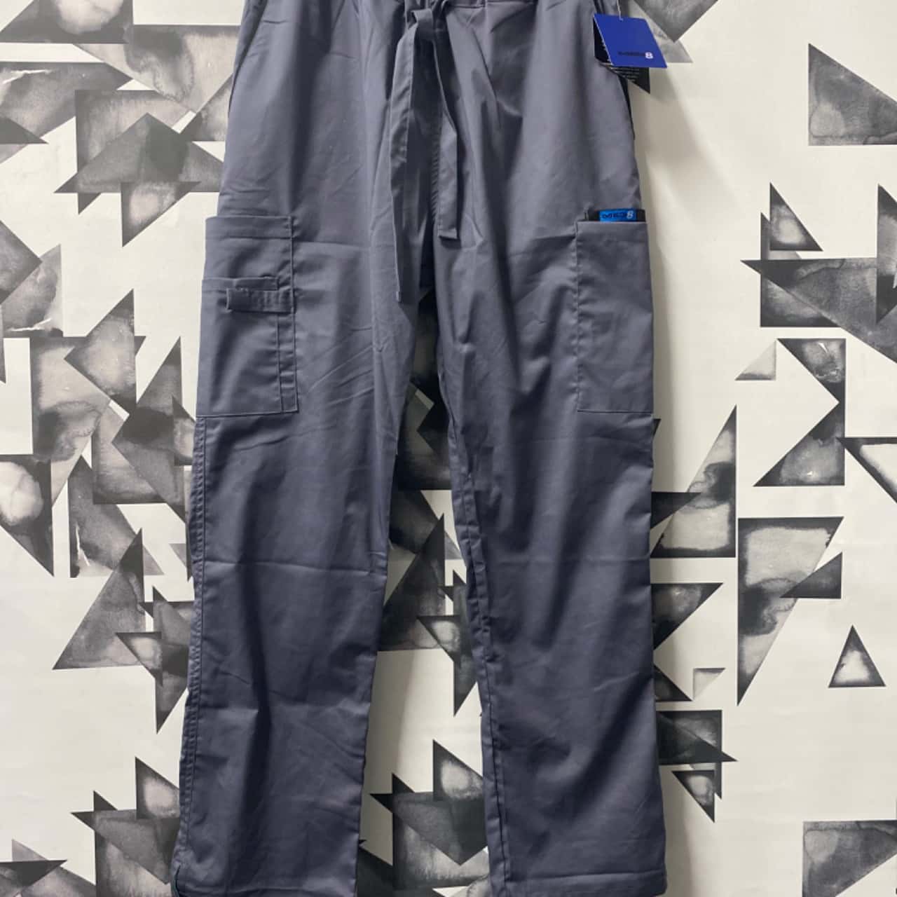 medi8 Size M Grey cargo trackies new (s)