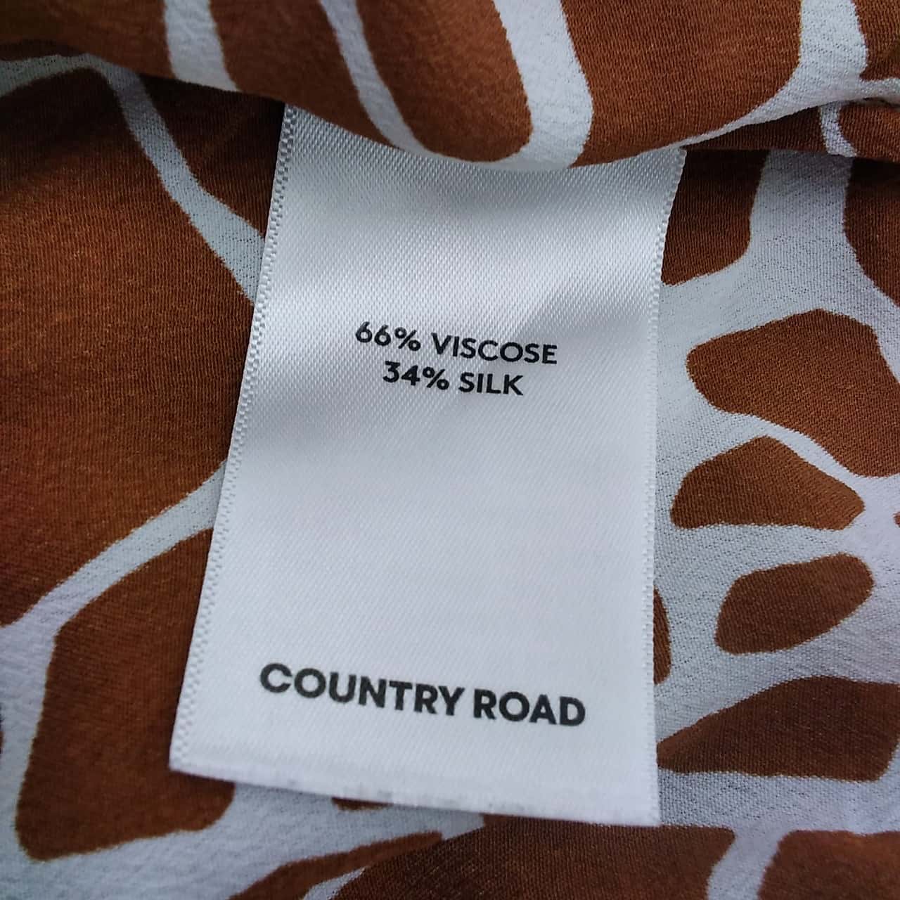 COUNTRY ROAD Womens 6 Tan Urban Long Slv Print Blouse (04, 883)(s)