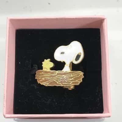 Vintage Snoopy on a Log Unisex Brooch