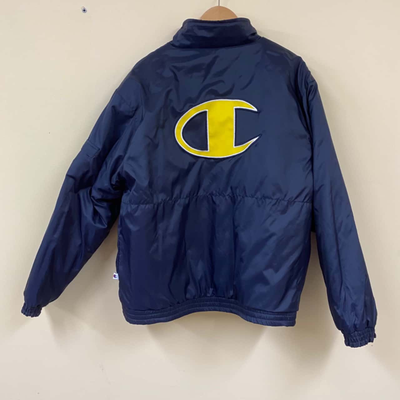 Champion Reversible Size M Blue / Yellow Jacket