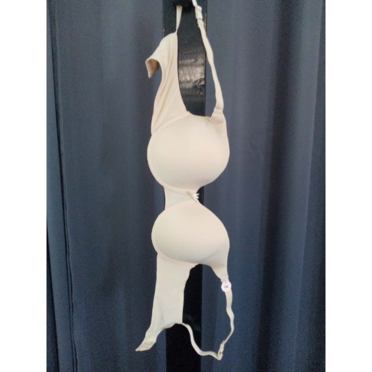 Bulk Lot! 10 x 16C NEW Bras!(s)