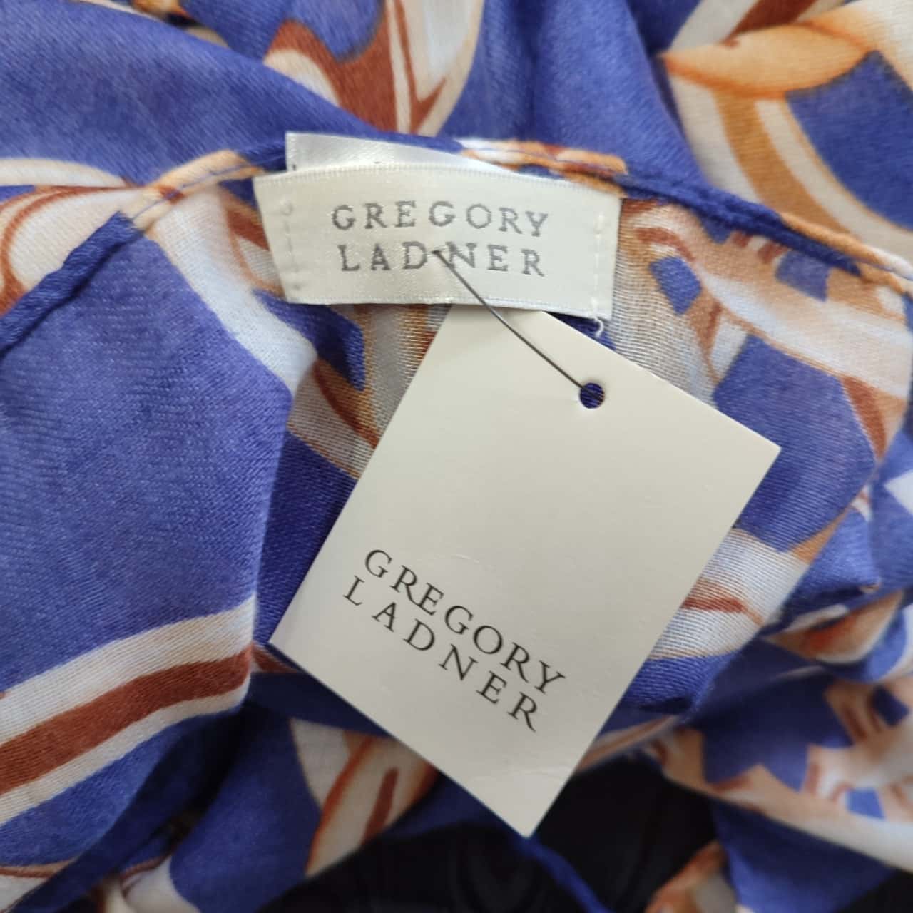 Gregory Ladner Women's Navy Chain Design Scarf - New With Tags (s)