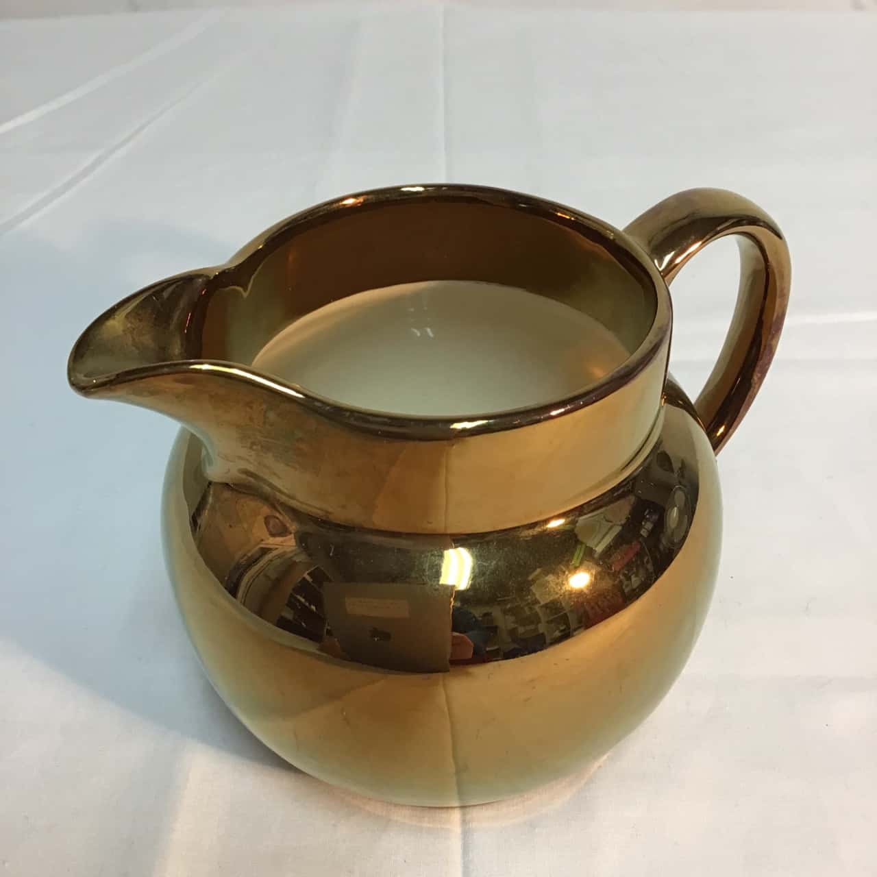 Harvestware Wade Gold Jug England(s) - Used Good | Salvos Stores