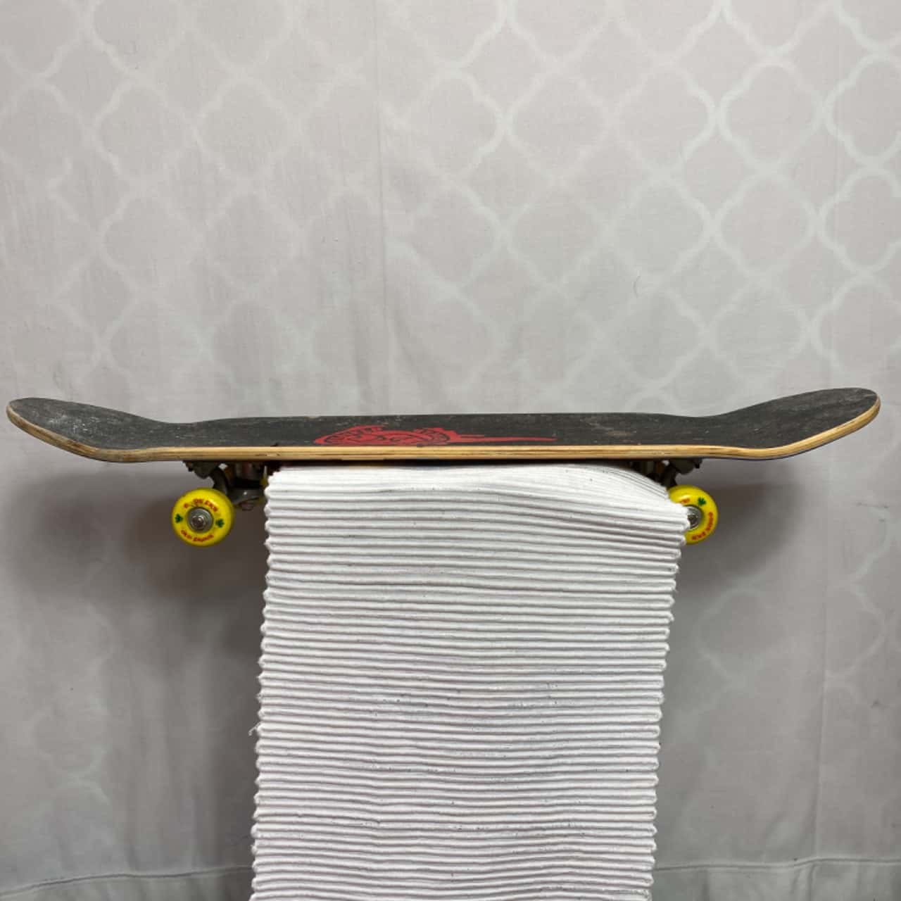 Retro Bart Simpson Skateboard [PICK UP ONLY]