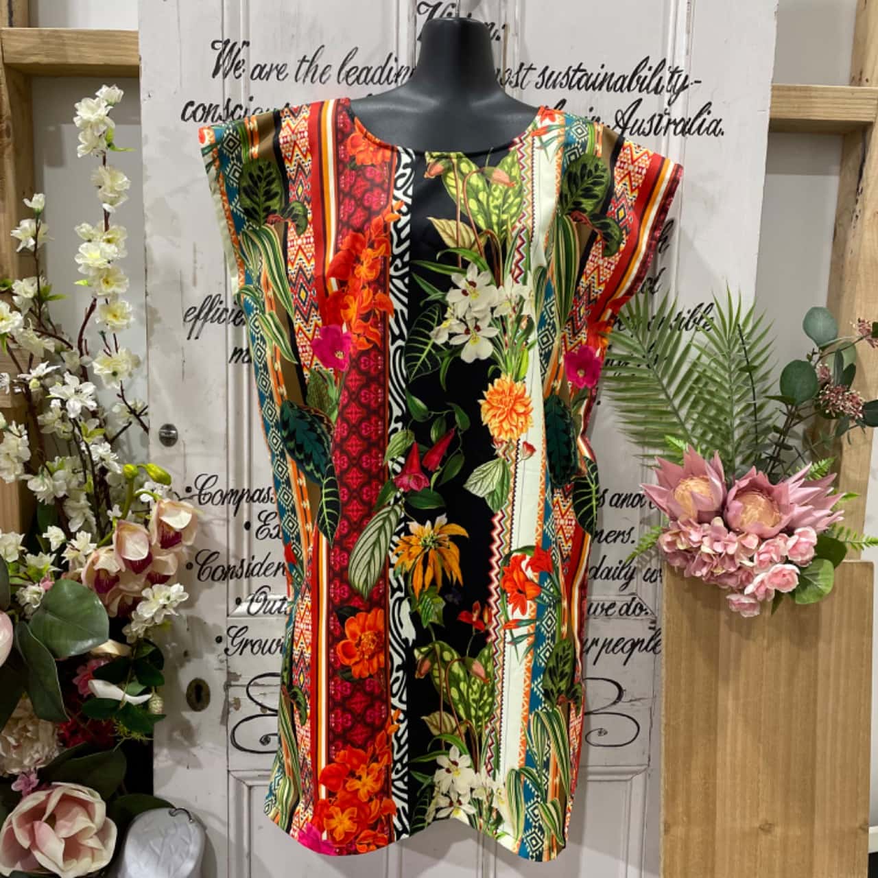 Sale Item Rare Find Bnwt Rrp 225 Mimi Brand Tropical Stunner