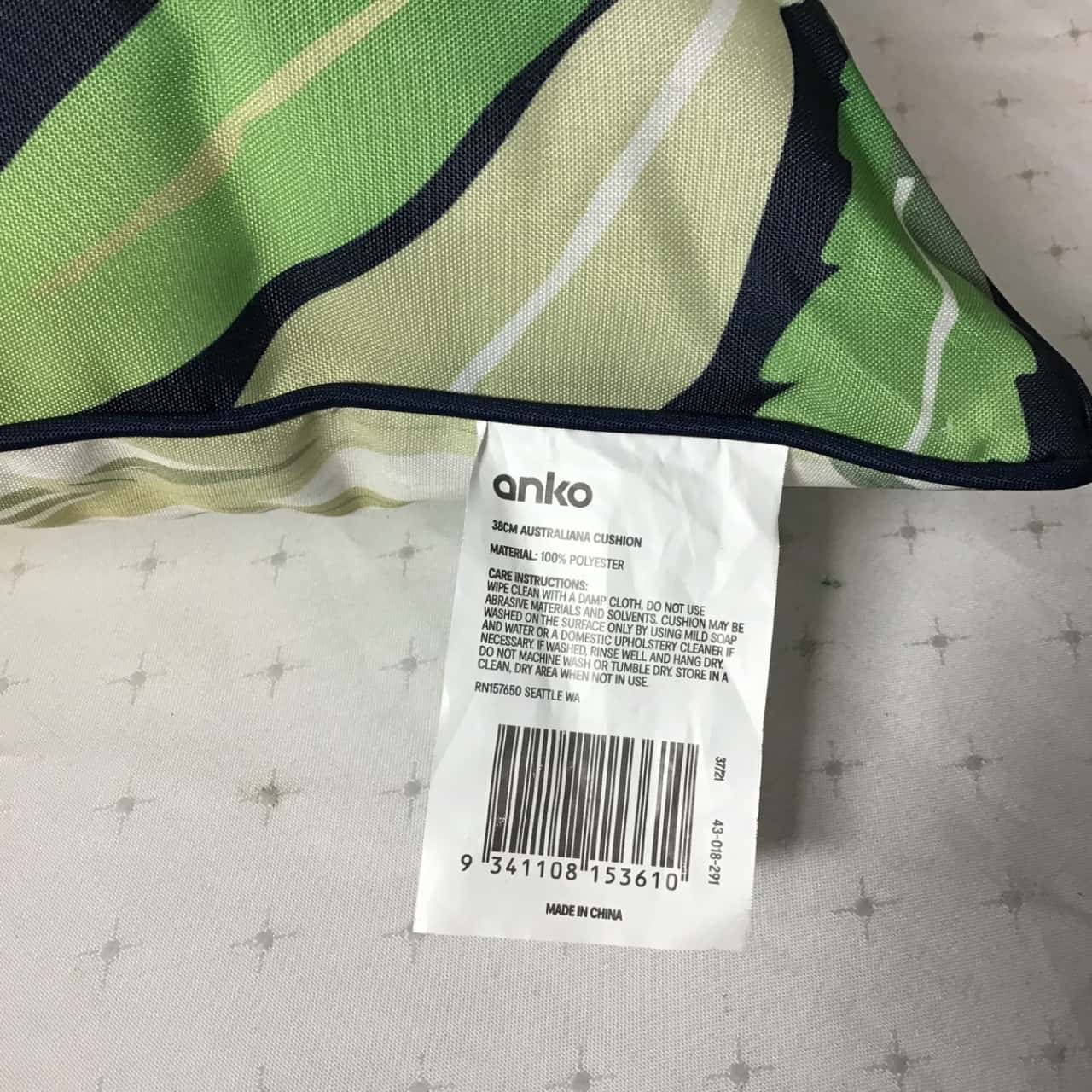 Anko Australiana Flower Pattern Square Cushions (x 2)(s)