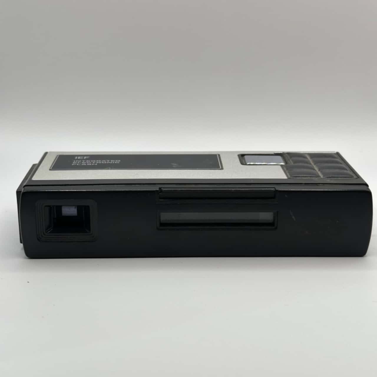 Hanimex EF 110 Pocket Camera (s)