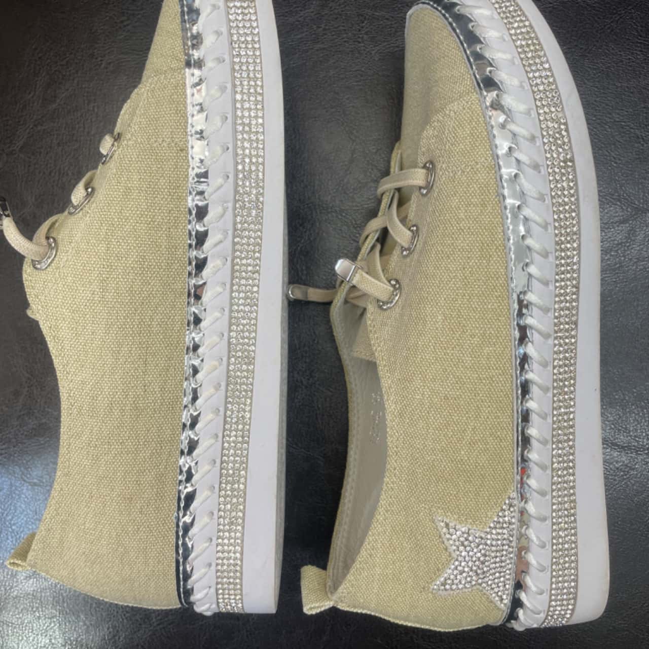 Womens Ameise Size 36 Beige / Silver Shoe(s)