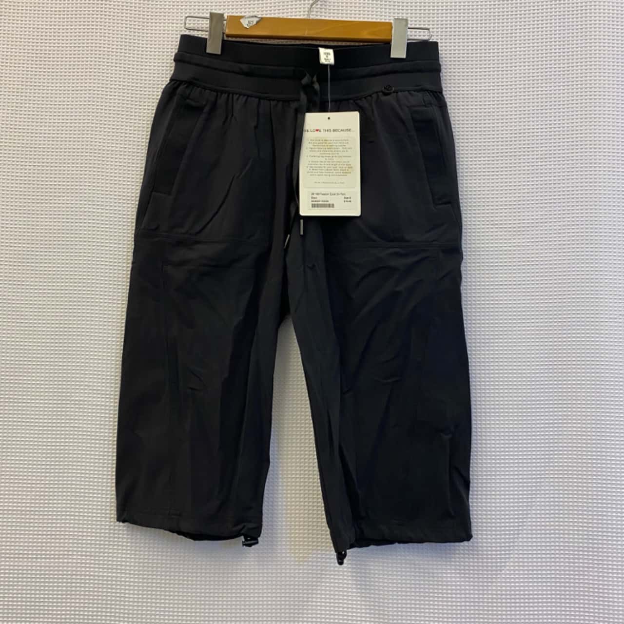 Lorna Jane Womens Size S Cropped Black (s)