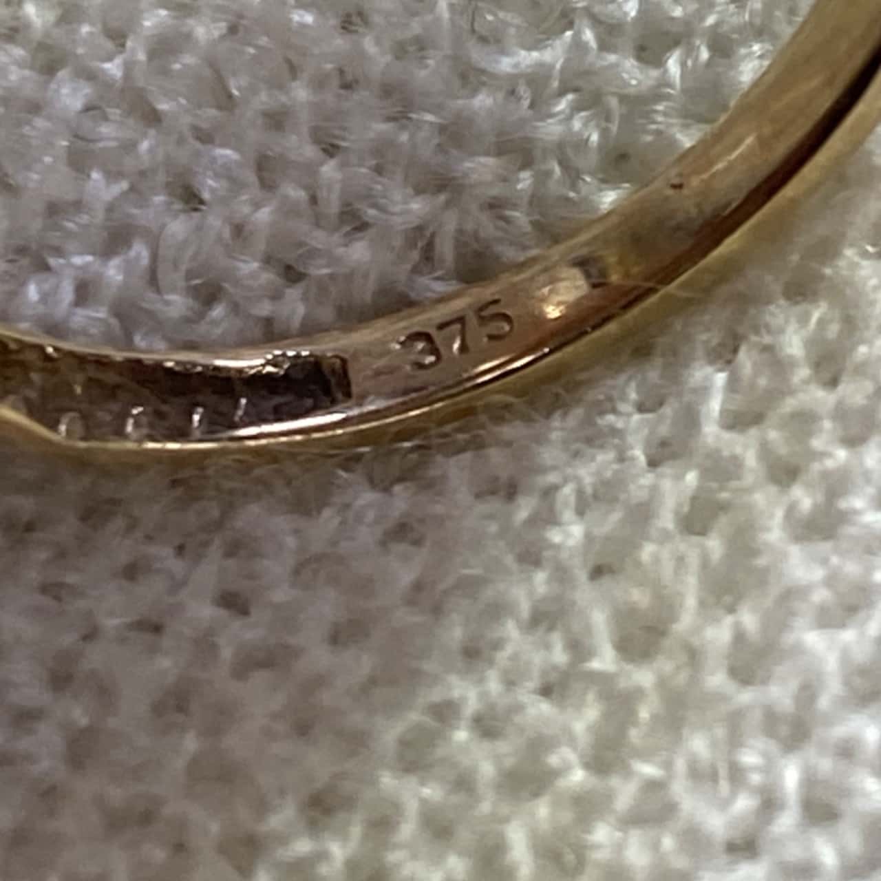 Women's 9ct Gold Butterfly Ring(s) - Used Very Good | Salvos Stores