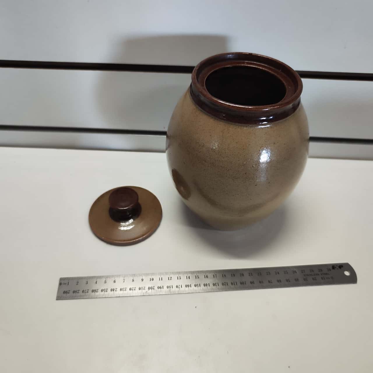 Red Gully Pottery Jar with lid (s)