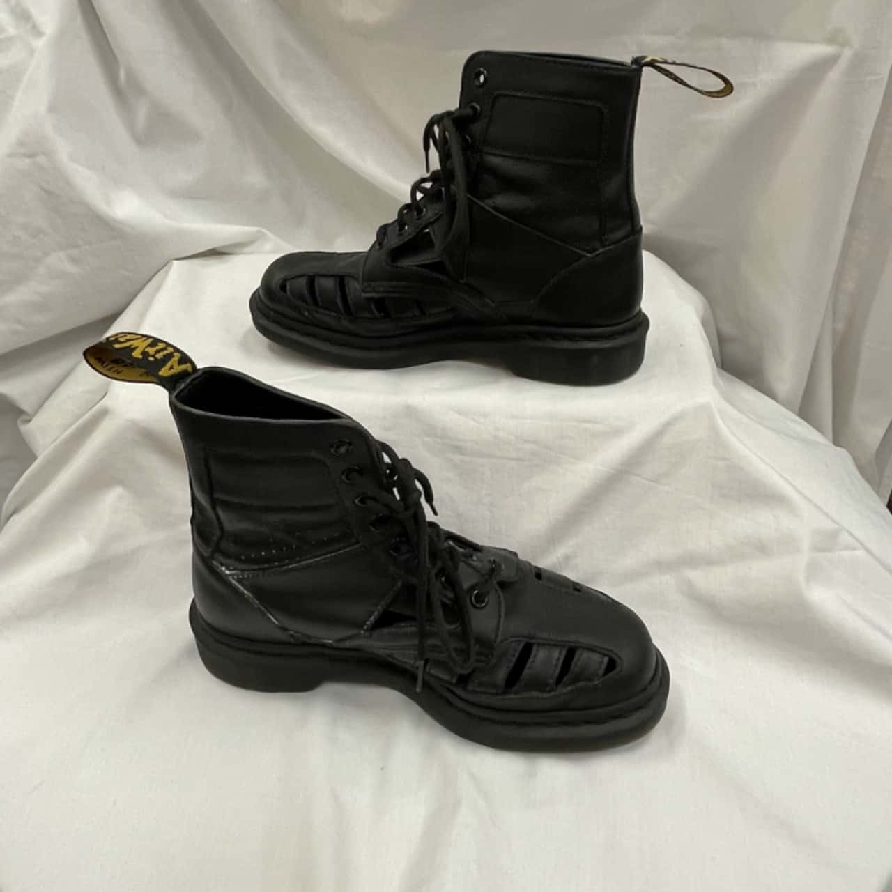 Doc Marten Womens Black (s)