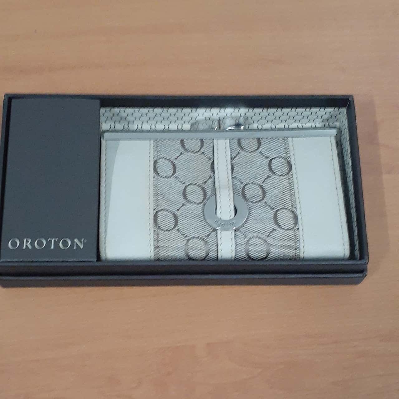 Oroton Womens Purse rrp$119.95(s) - New With Tags | Salvos Stores