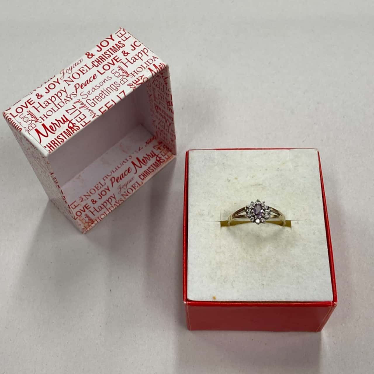 9ct (375) Gold Ring with Amethyst & CZ Stone(s)