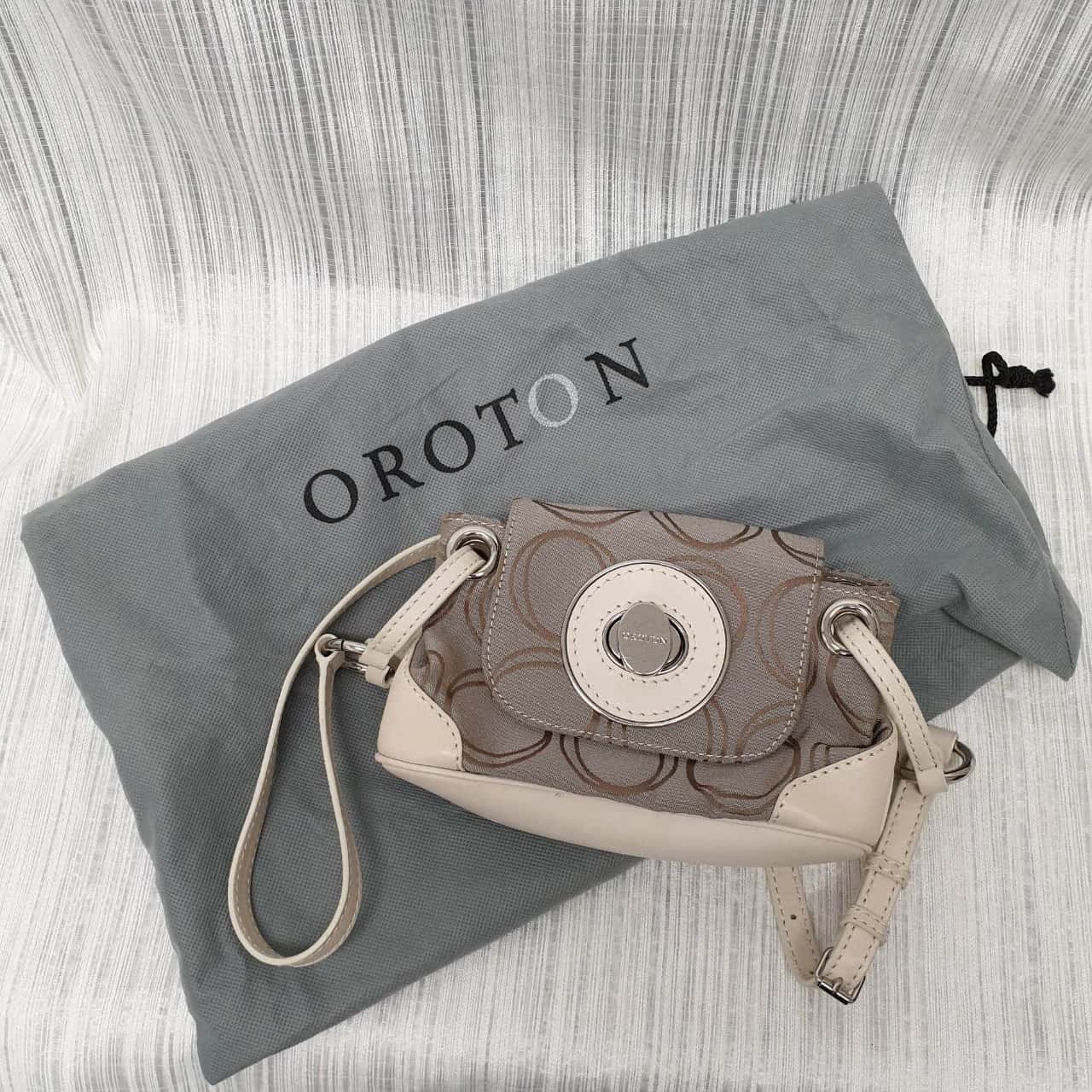 Oroton Vintage Dark Beige Signature Cute & Classy Cross Body /Shoulder ...