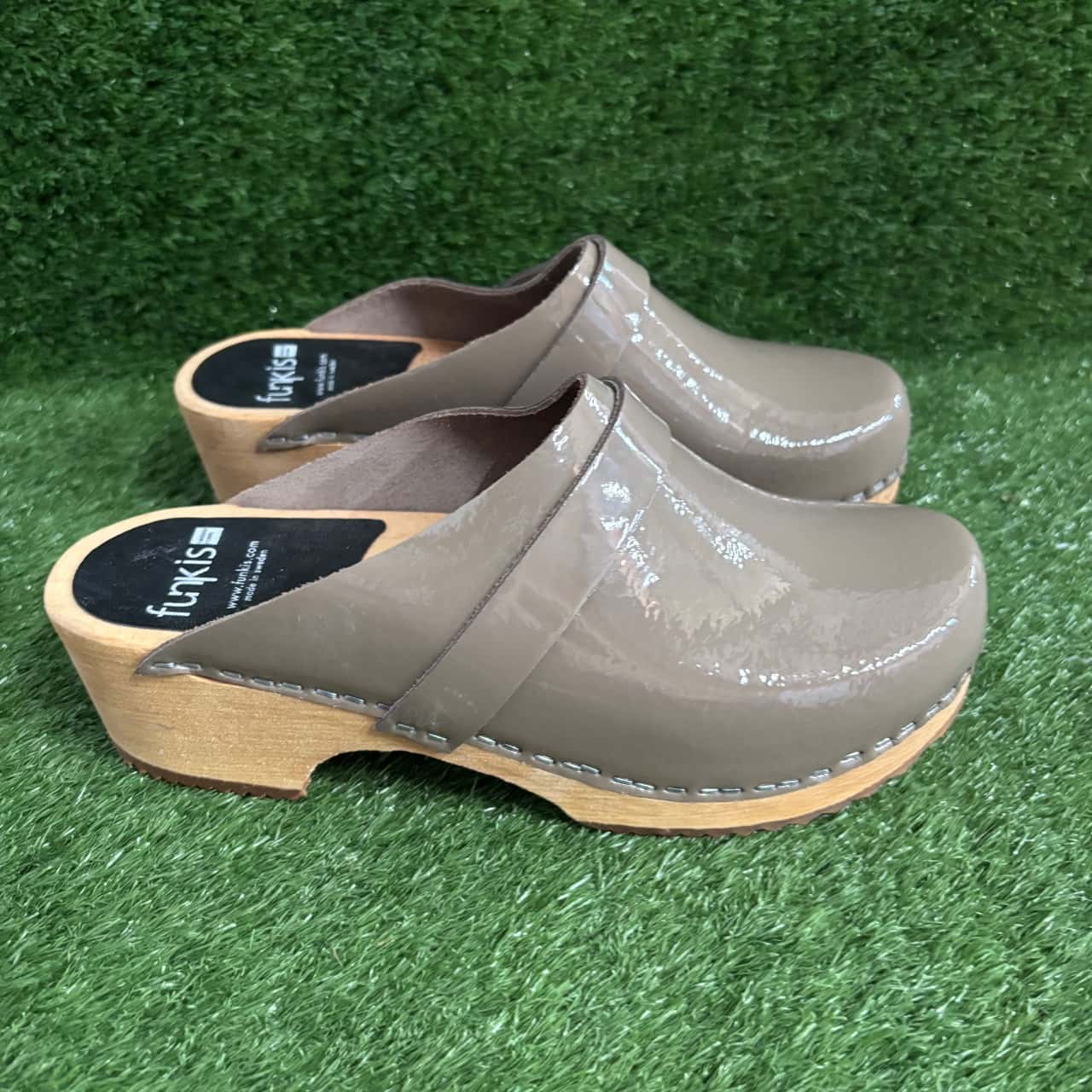 Funkis Taupe Classic Clogs With Natural Timber Sole Size 38(s)