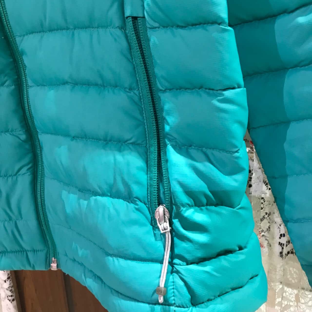 Kathmandu Womens Size 10 Turquoise jacket(s)