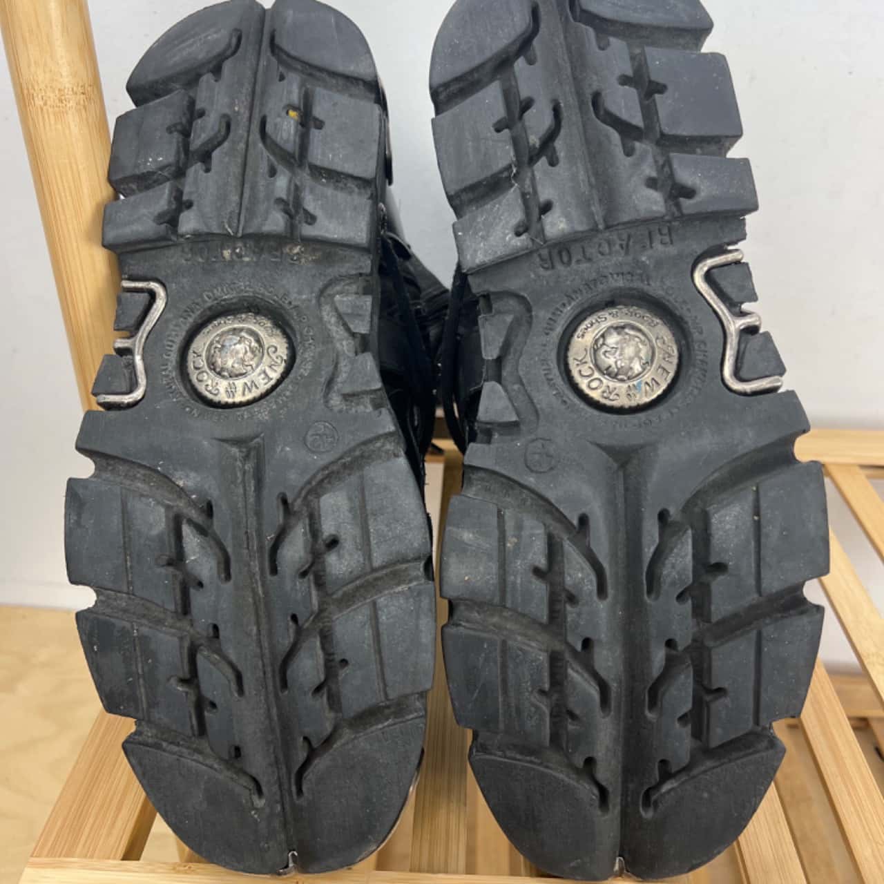 New Rock Size 42 Black boots (s)