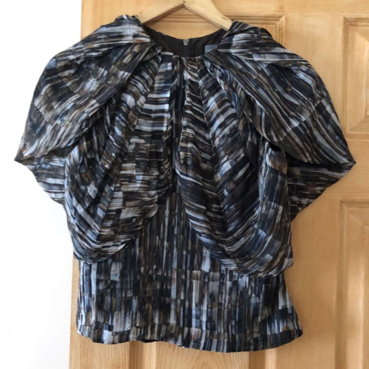 Aurelio Costarella Size 1 Black / Grey Silk Top
