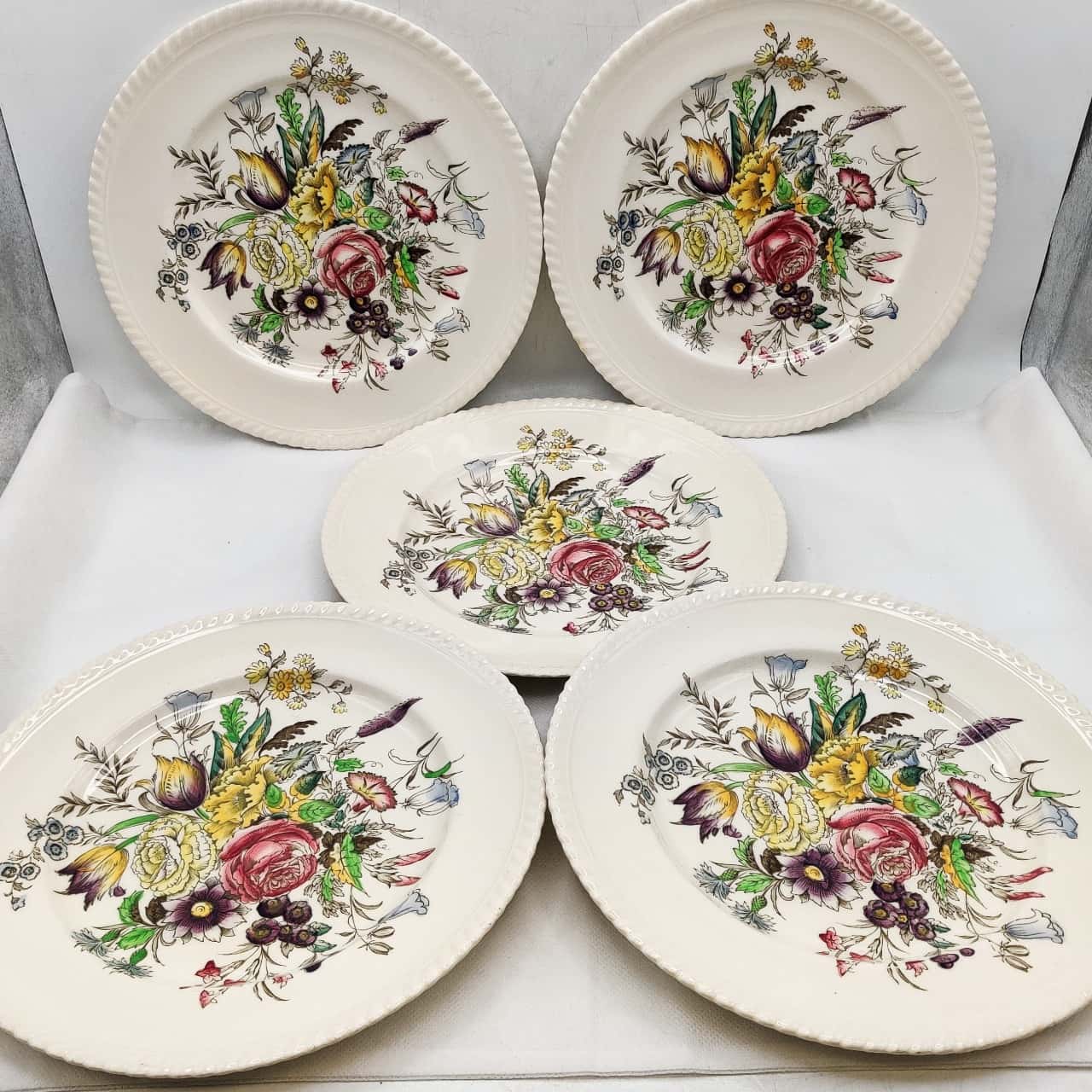 Johnson Bros Windsor Ware Made In England - Set Of 5 Plates (25cm) With ...