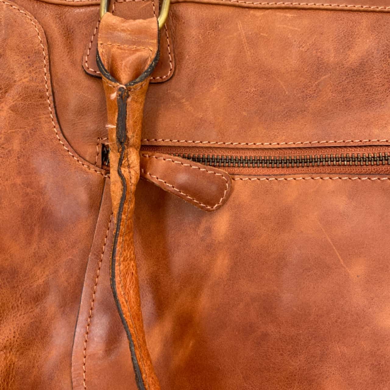 Women’s Colorado cow leather bag (s)